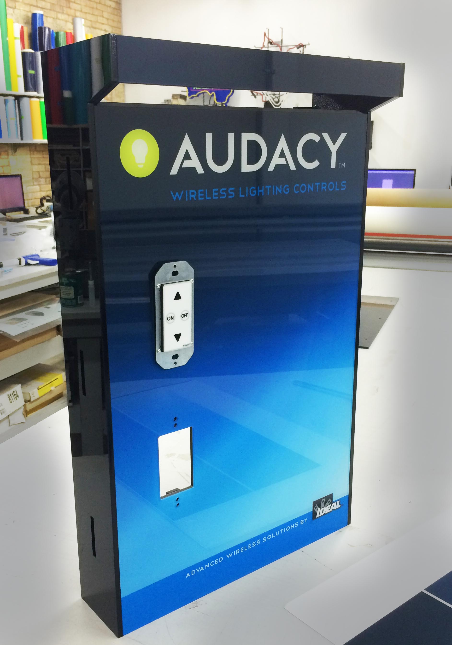 Acrylic Point-of-Purchase Display for Lighting Products